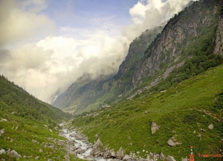 Himachal Trekking -Trekking Spots in Himachal